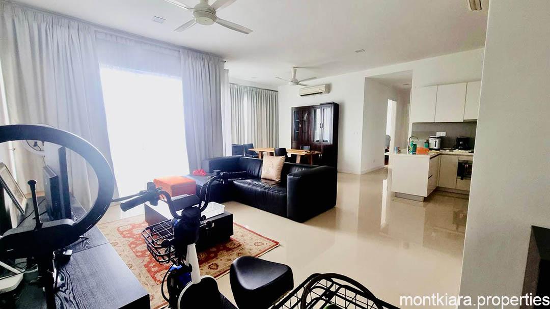 Buy Pavilion Hilltop Condominium, Built Up 1,496sqft, RM1,550,000
